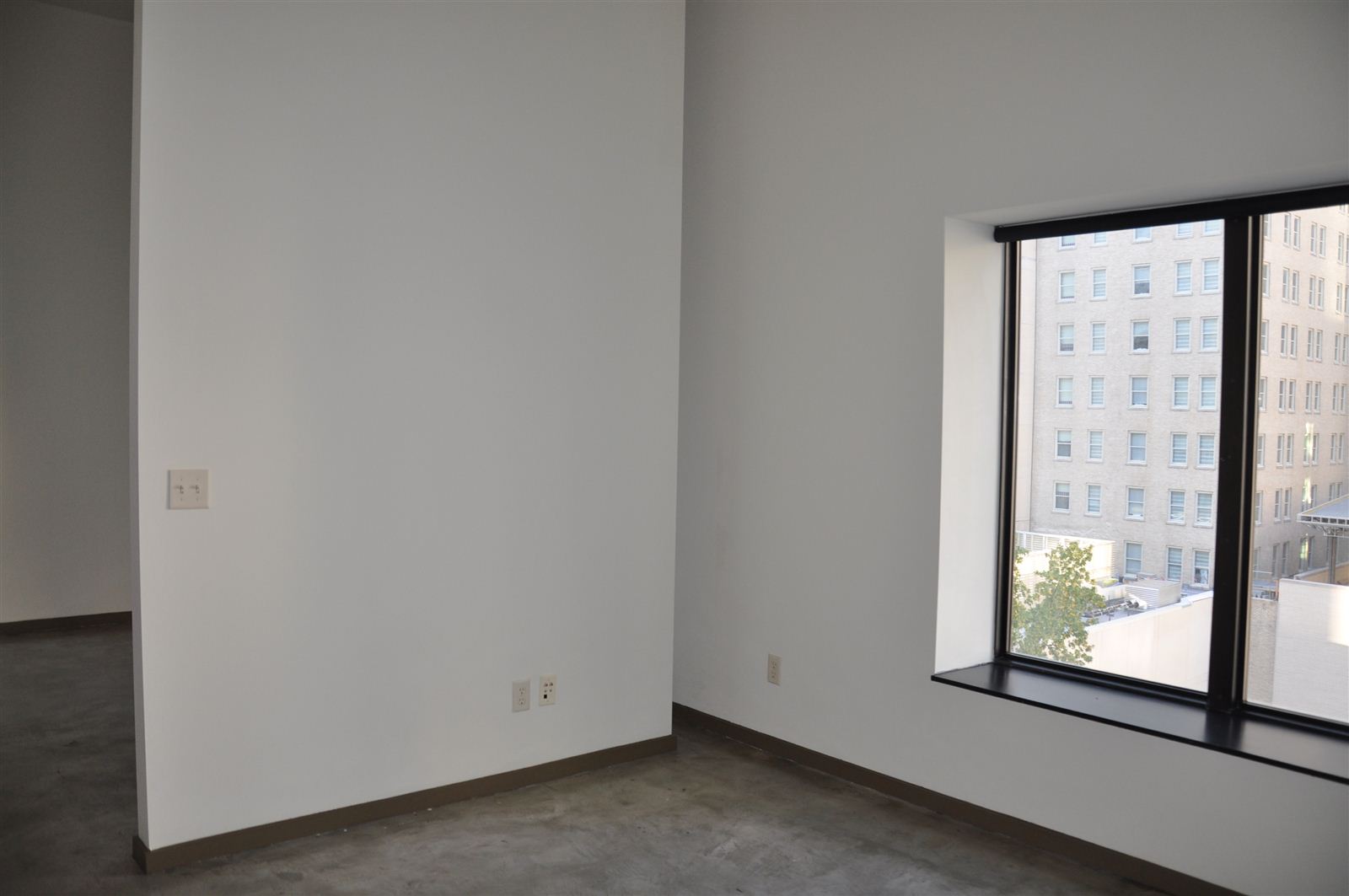 Locations Hub - Dallas Power & Light Lofts
