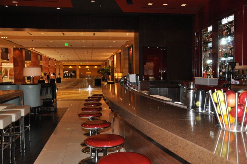 Locations Hub - Hilton Anatole - Gossip Bar