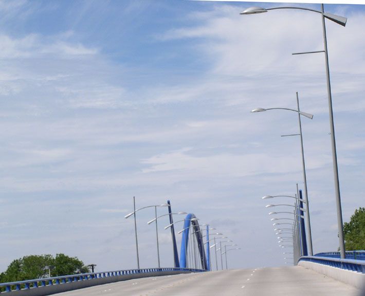 Locations Hub - Arapaho Bridge, Addison