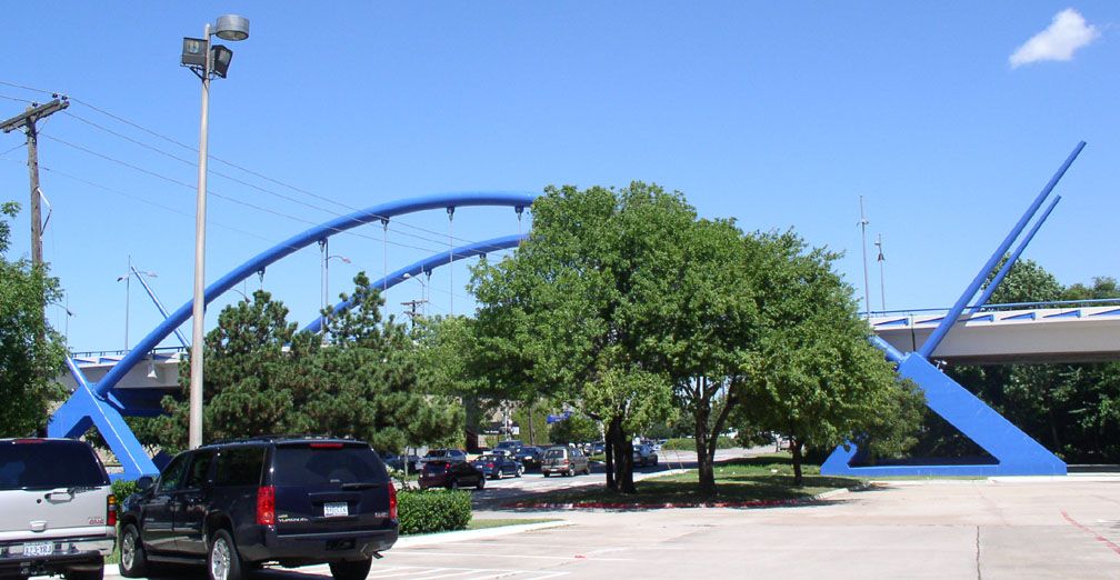 Locations Hub - Arapaho Bridge, Addison