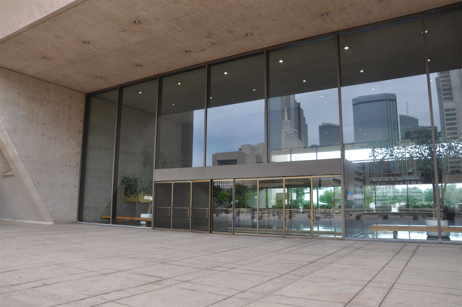 Locations Hub - RoboCop Locations Then/Now