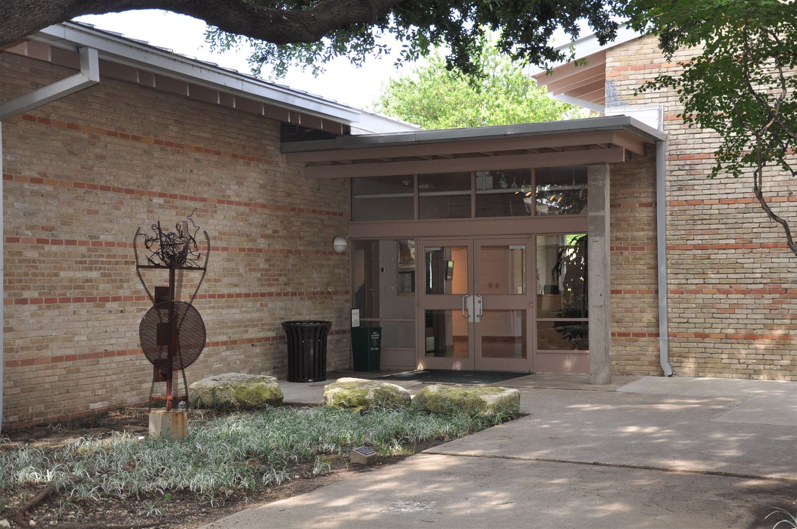 Locations Hub - Greenhill School