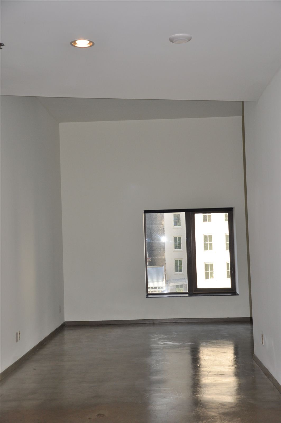 Locations Hub - Dallas Power & Light Lofts