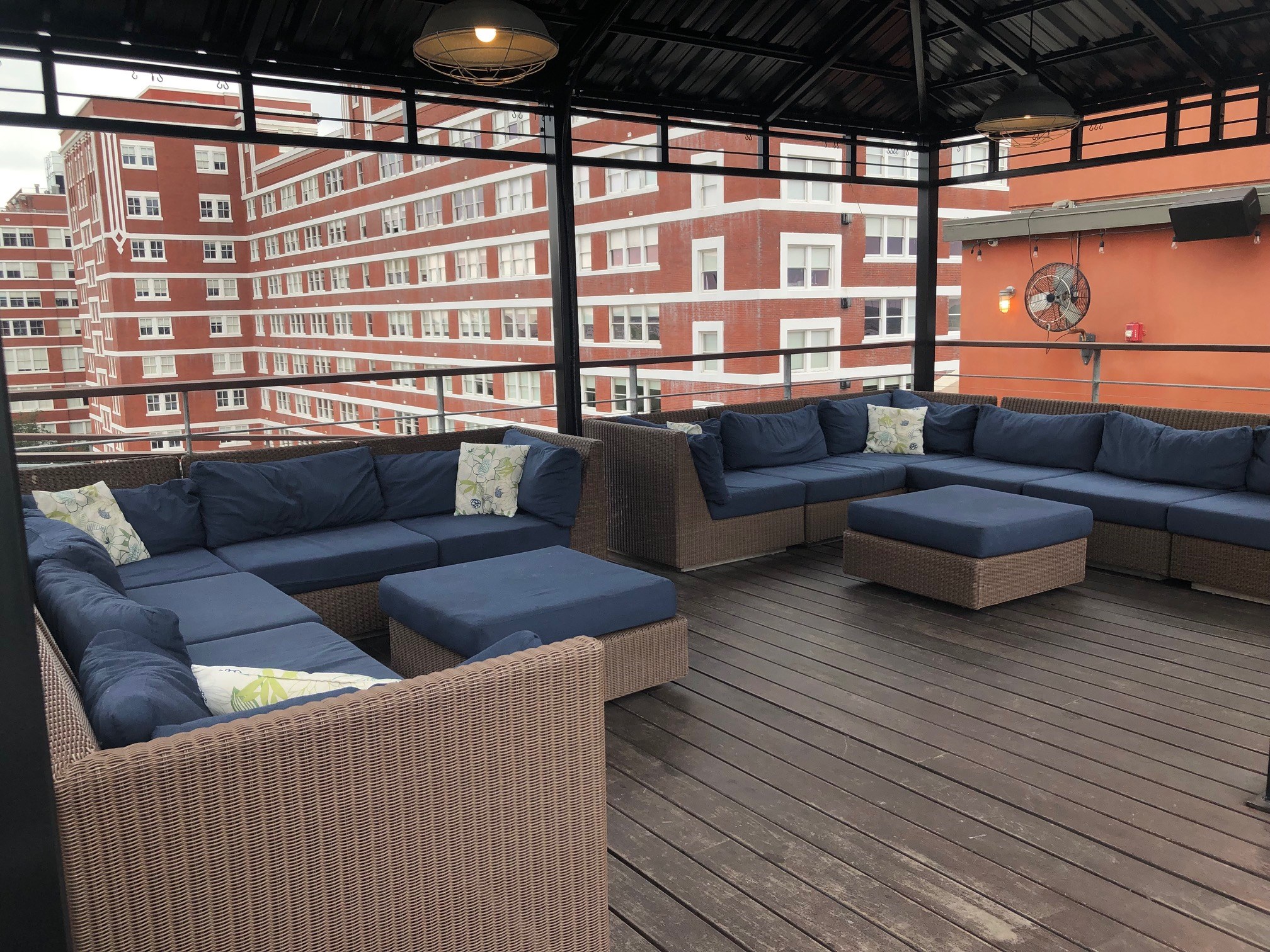 Locations Hub - Canvas Hotel - Rooftop
