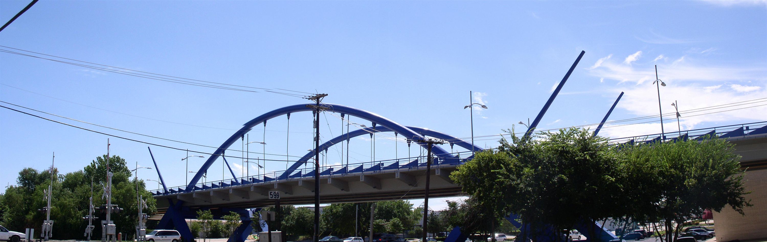 Locations Hub - Arapaho Bridge, Addison